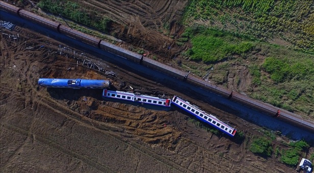 60 killed in train accident in DR Congo, railway ...