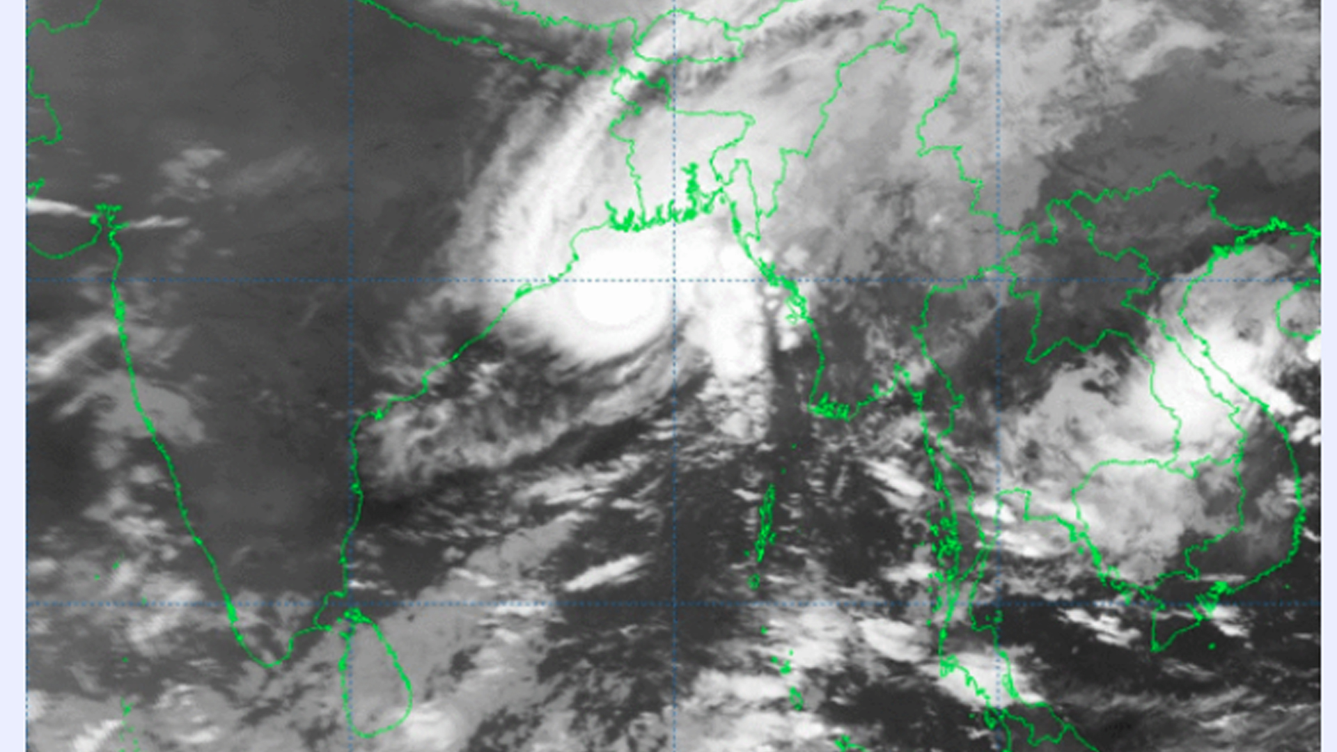 Cyclone 'Hamoon' ramps up speed, danger signal ra...
