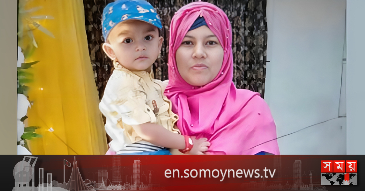 Heartbreaking Blaze: Mother's sacrifice in train ...