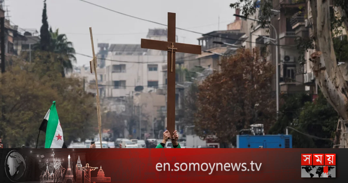 Protests in Syria over Christmas tree burning