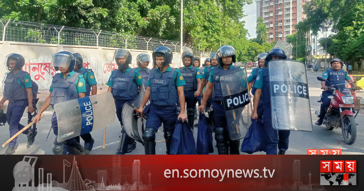 Quota Reform Movement: Police enter DU campus aft...